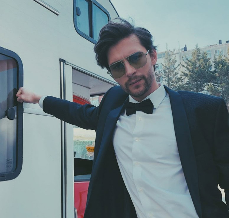 İnci Taneleri Nehir’in nişanlısı Arcan kimdir? İnci Taneleri Arcan kim? Bora Cengiz kimdir?